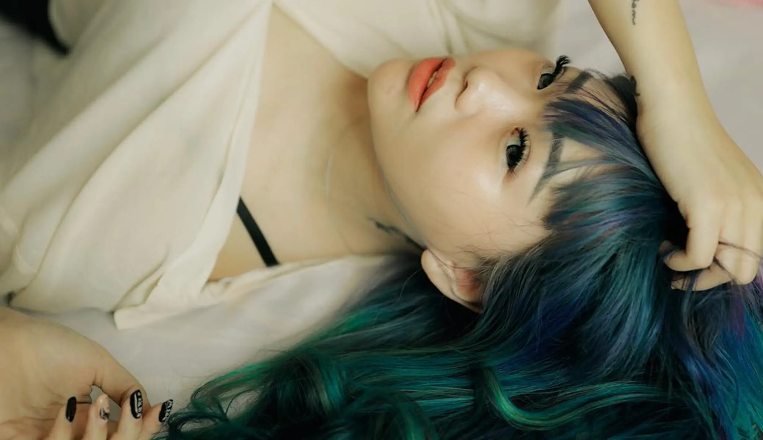 Potret Wendy Walters dengan Berbagai Gaya Rambut, Selalu Menawan - Foto ...