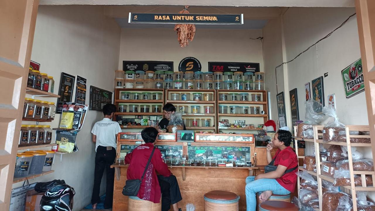 Kisah Warga Magelang Raih Omzet Belasan Juta Rupiah Jajakan Beragam ...