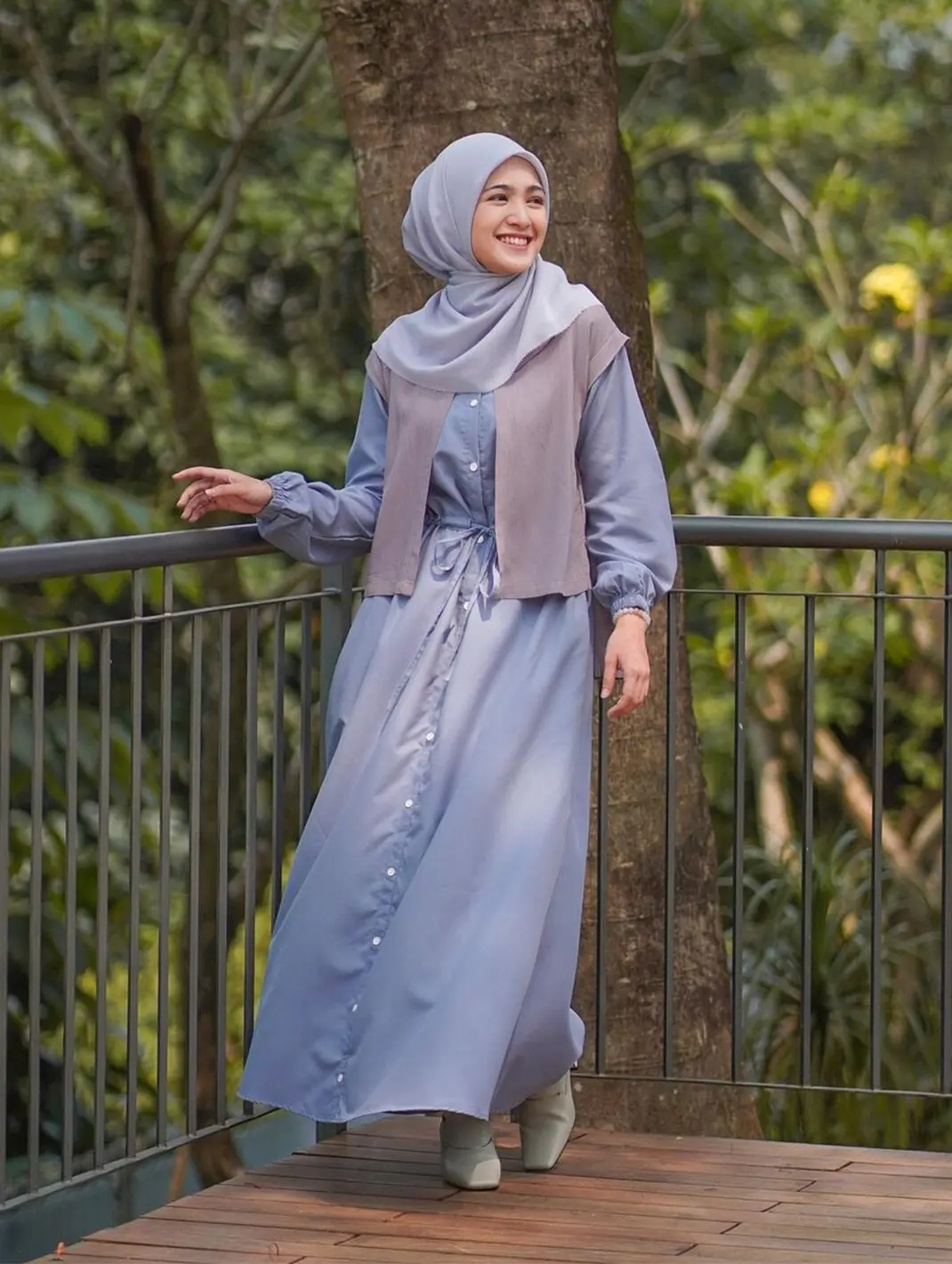 Kumpulan Gaya Hijab Cut Syifa Pemeran Tajwid Cinta yang Sederhana dan Anggun - Photo Fimela.com