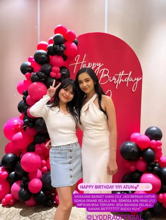 Genap 20 Tahun, 6 Potret Serasi Lyodra Ginting dan Sang Kekasih Riza Syah di Pesta Ultah - Photo ...
