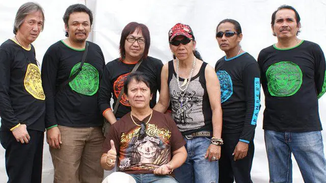 Inilah 5 Lagu Benny Panjaitan 'Panbers' Paling Fenomenal - ShowBiz ...