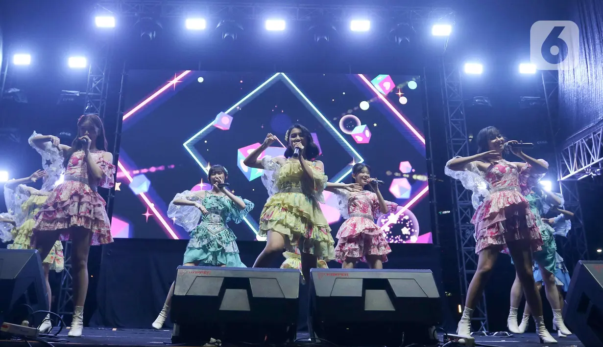 JKT48 Hentak Panggung KapanLagi Buka Bareng BRI Festival 2024 - Foto Liputan6.com