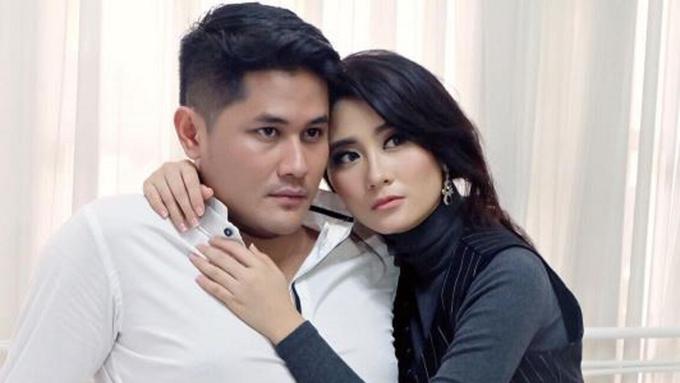 Kabar Bahagia, Pesinetron Ryana Dea dan Puadin Redi Menikah ...