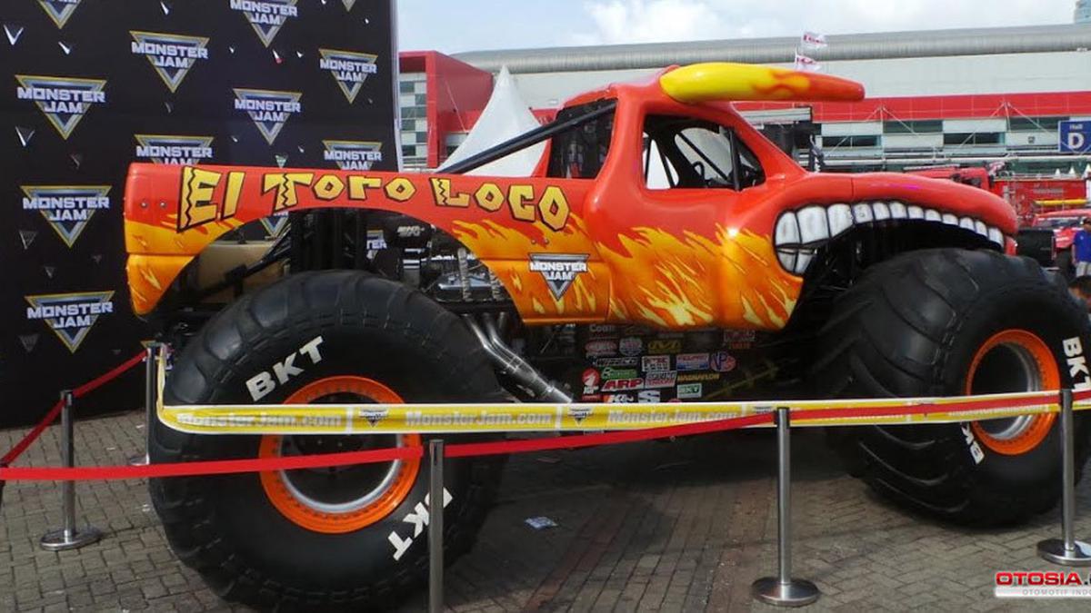 Sering Loncat 10 Meter Naik Monster Truck, Bagaimana Perasaan Sang ...