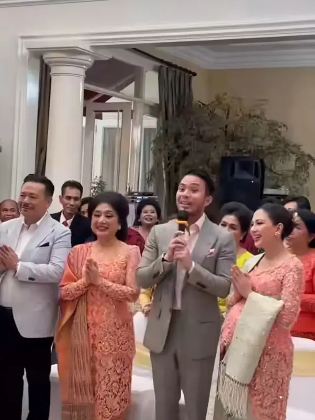 10 Potret Jessica Mila Jalani 7 Bulanan Adat Batak, Digelar Mewah - Hot Liputan6.com