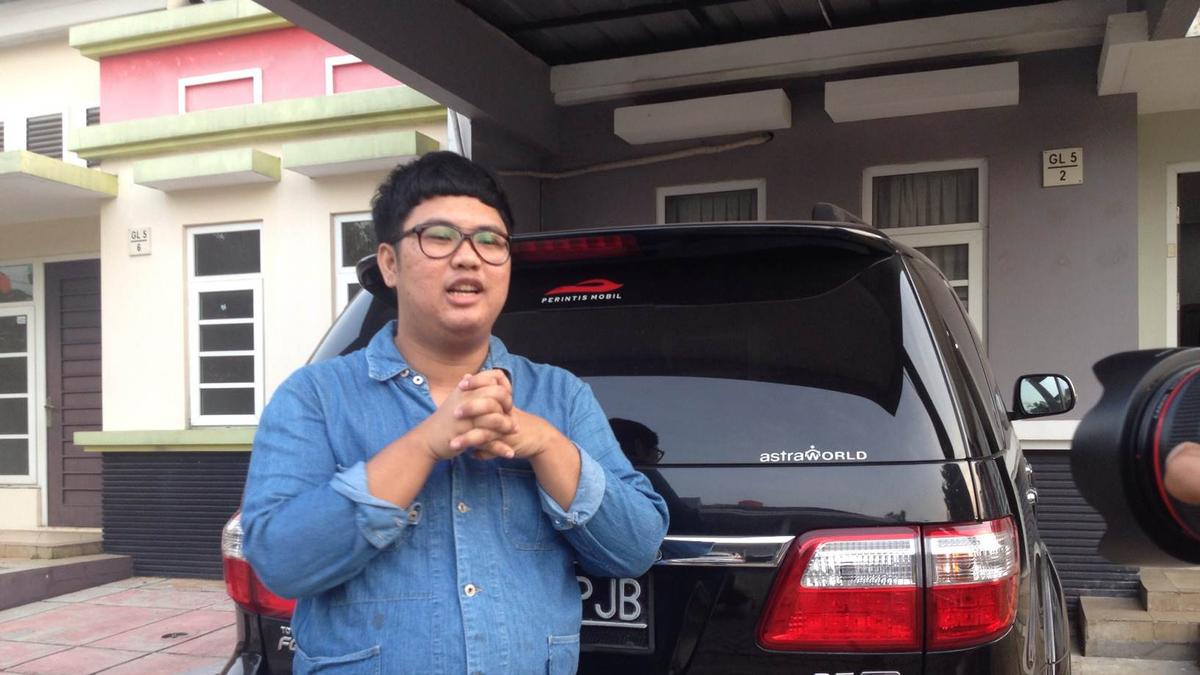 Sukses Main di GGS, Ricky Cuaca Ganti Mobil - ShowBiz Liputan6.com