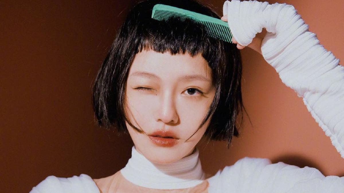 3 Gaya Rambut Barbie Hsu Ini Bingkai Wajahnya dengan Sempurna, Mana ...