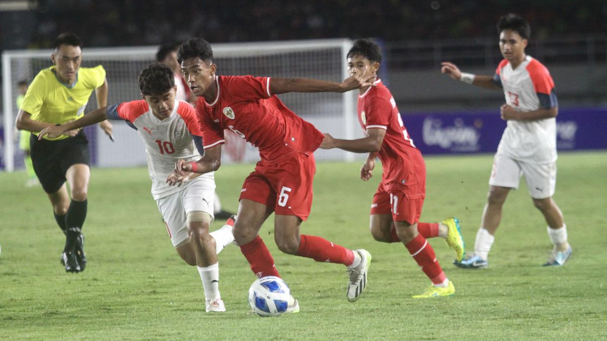 Kalahkan Filipina, Coach Nova: Timnas Indonesia U-16 Kurang Kreatif ...