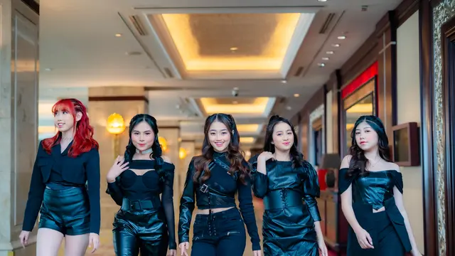 Kisah Girlband SUN Satukan K-Pop, J-Pop dan Dangdut dalam Debut ...