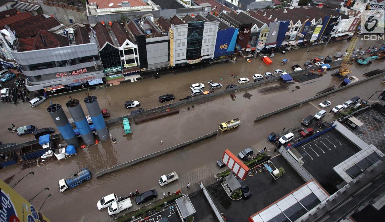 FOTO: Pantauan Udara, Begini Penampakan Banjir yang Rendam Kelapa ...