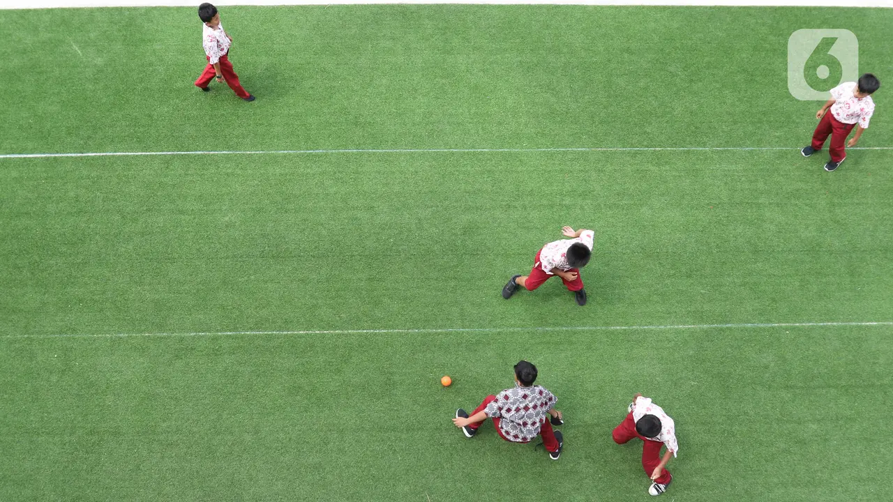 Ratusan Siswa Sekolah Net Zero Carbon di SDN Ragunan 08 Penerima KJP ...