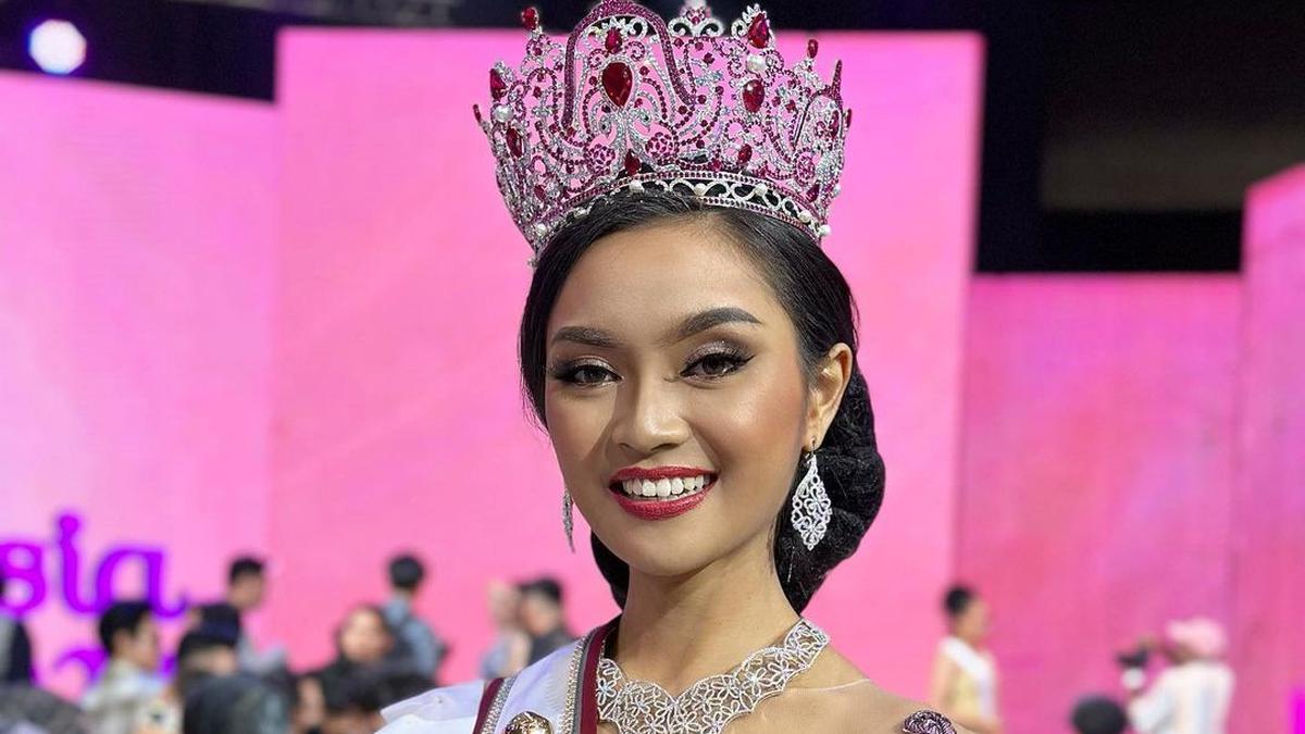 Farhana Nariswari Cetak Sejarah Sebagai Puteri Jawa Barat Pertama yang ...