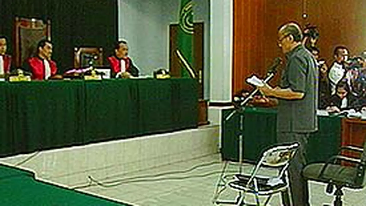 Dicky Iskandar Dinata Menyesalkan Tuntutan Hukuman Mati