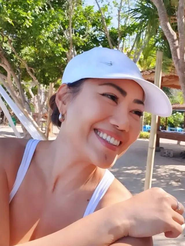 7 Potret Terbaru Kondisi Inge Anugrah Pasca Cerai, Sempat Tak Punya Tabungan - Hot Liputan6.com