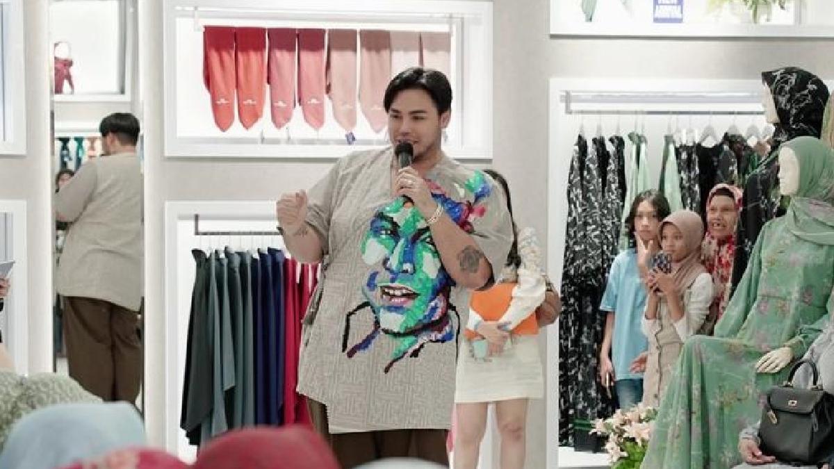 Ivan Gunawan Perkenalkan Koleksi Busana Yang Mengangkat Keindahan Bunga ...