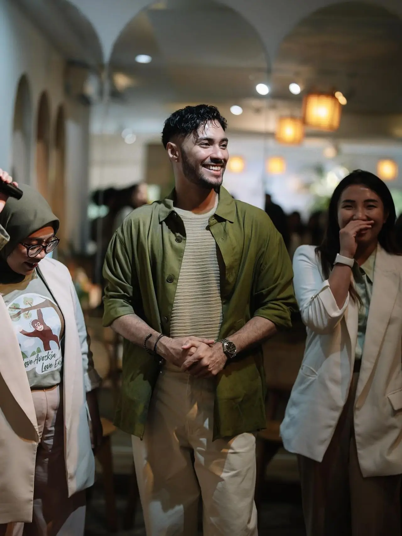 Refal Hady Bagi Tips Jaga Kesehatan Kulit: Dari Tidur Teratur, Minum ...