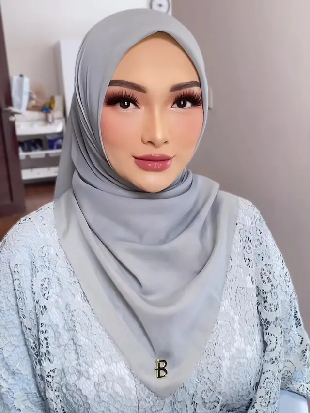 7 Potret Aqiqah Anak Ketiga Zaskia Gotik, Kehadiran Putri Sambung Curi Perhatian - Hot Liputan6.com