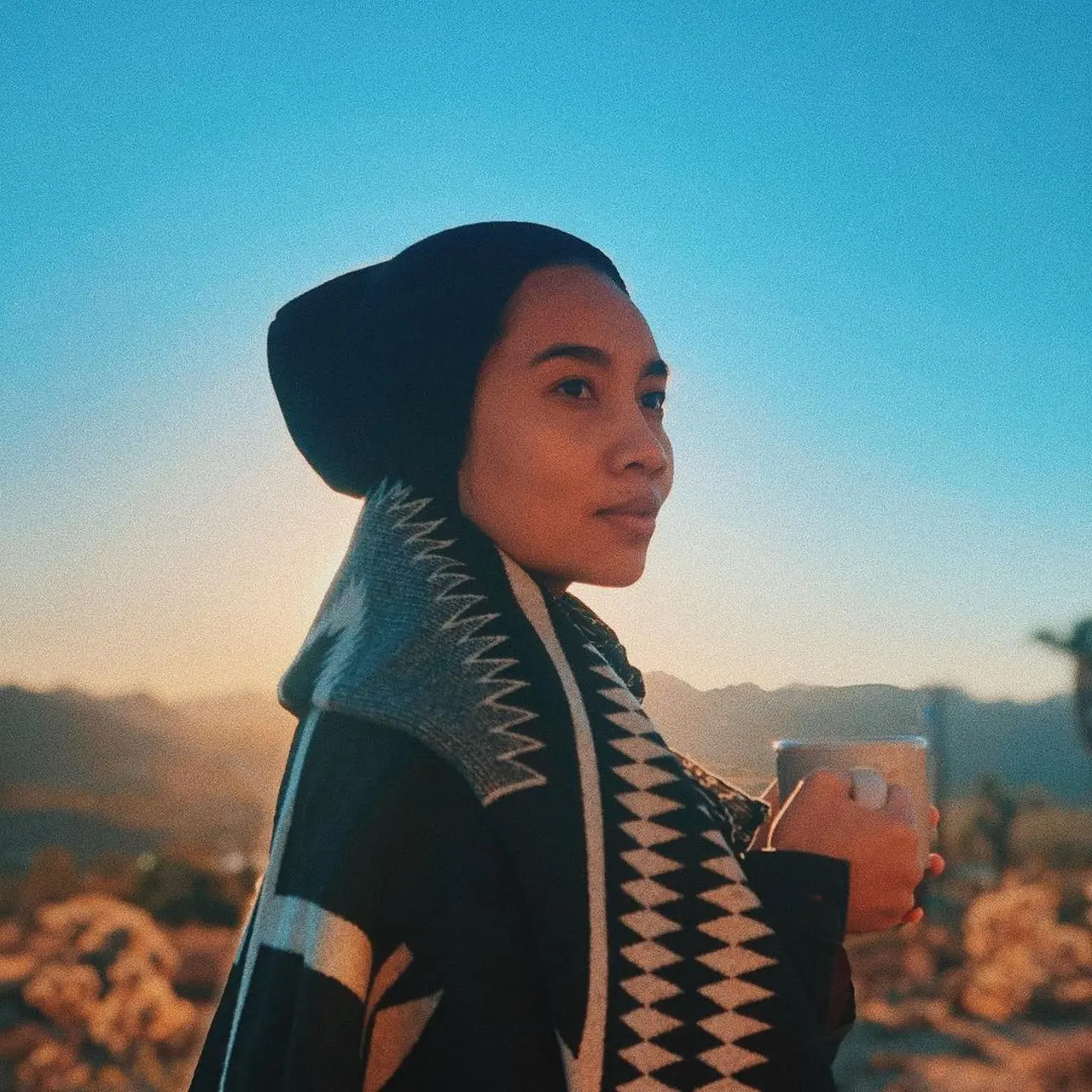 6 Potret Yuna Istri Adam Sinclair Adik Ipar BCL, Jadi Bridesmaid Bareng ...