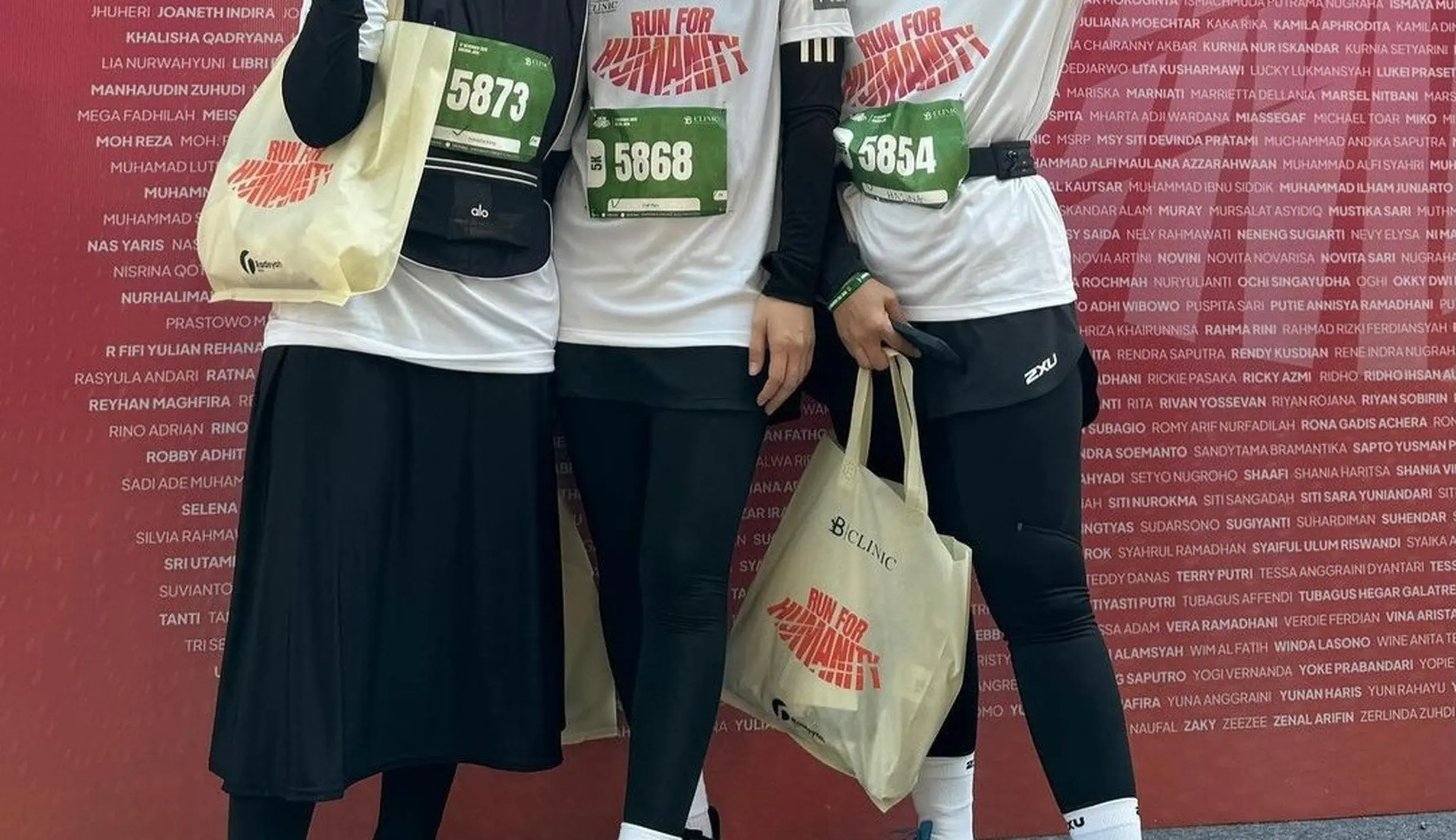 6 Potret Natasha Rizky Ikut Lari Marathon, Outfit Syari Banjir Pujian