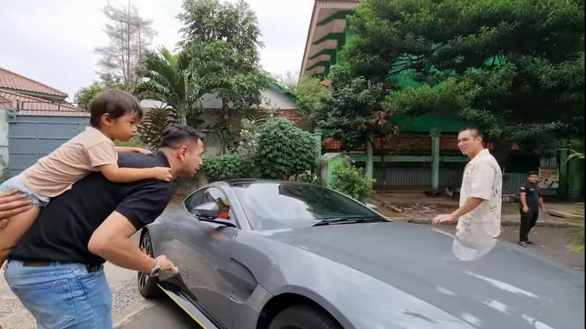 Raffi Ahmad Pamer Mobil Baru Seharga Rp 6 Miliar ke Baim Wong, Lihat Endingnya - Photo Fimela.com