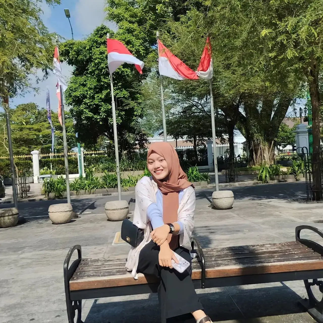 6 Potret Sipa Jamilah 'Kembaran' Putri Delina, Pernah Bertemu dan Foto Bareng - Hot Liputan6.com