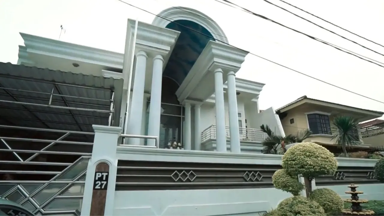18 Rumah Mewah Artis dengan Gaya Uniknya, Harga di Atas Sepuluh Sampai ...