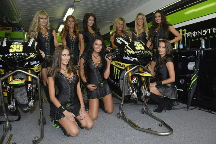 Paddock Girls Phillip Island - Galeri Otosia.com