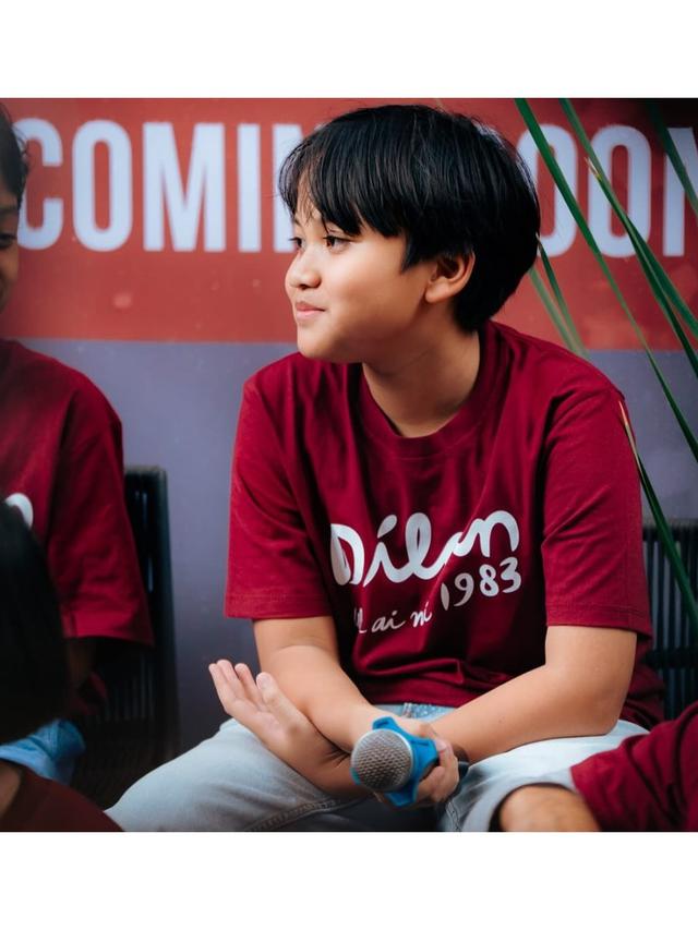 6 Potret Ferdi Anak Sule Ikut Bintangi Film Dilan 1983: Wo Ai Ni, Jadi ...