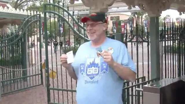 Kisah Jeff Reitz, Pria yang Kunjungi Disneyland 2000 Kali - Citizen6 ...