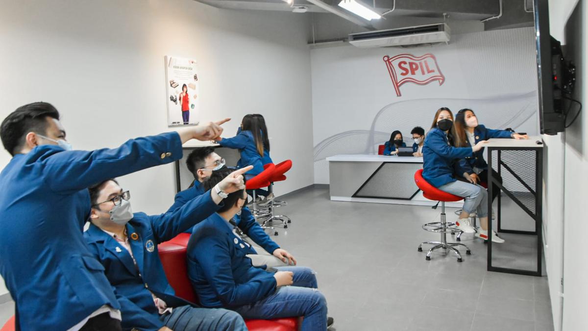 PT SPIL dan UK Petra Dirikan Laboratorium Logistik - Bisnis Liputan6.com