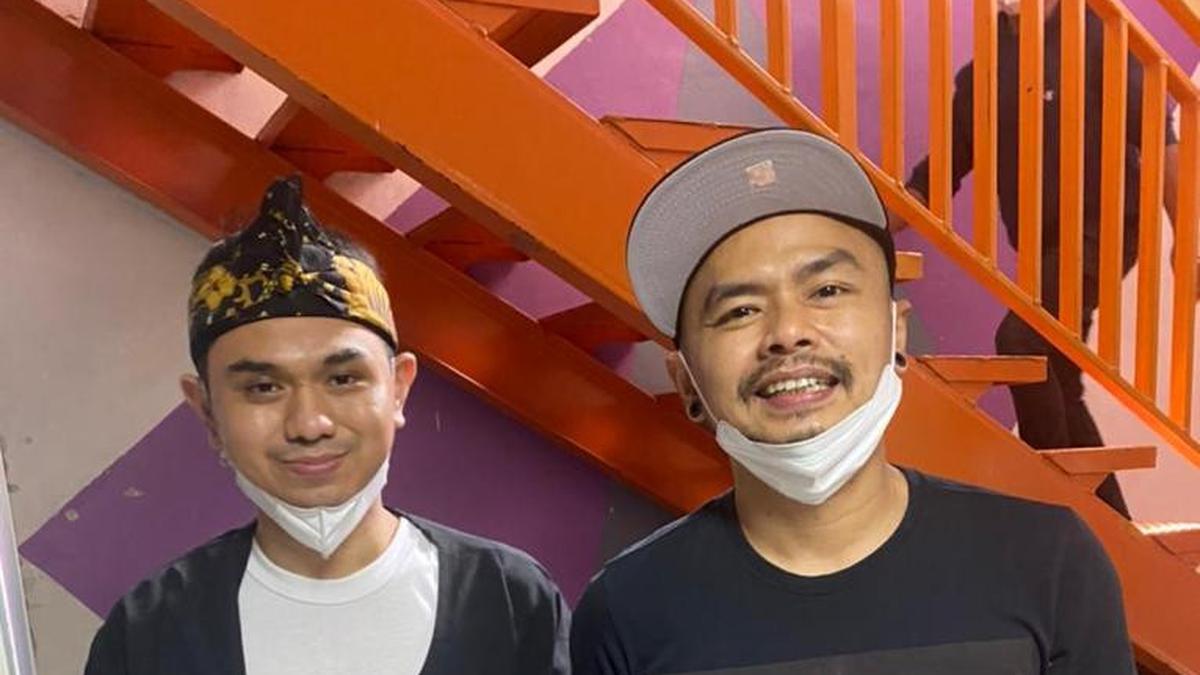 Deri Terapis Viral Unjuk Kemampuan di Televisi, Terapi Ivan Gunawan ...