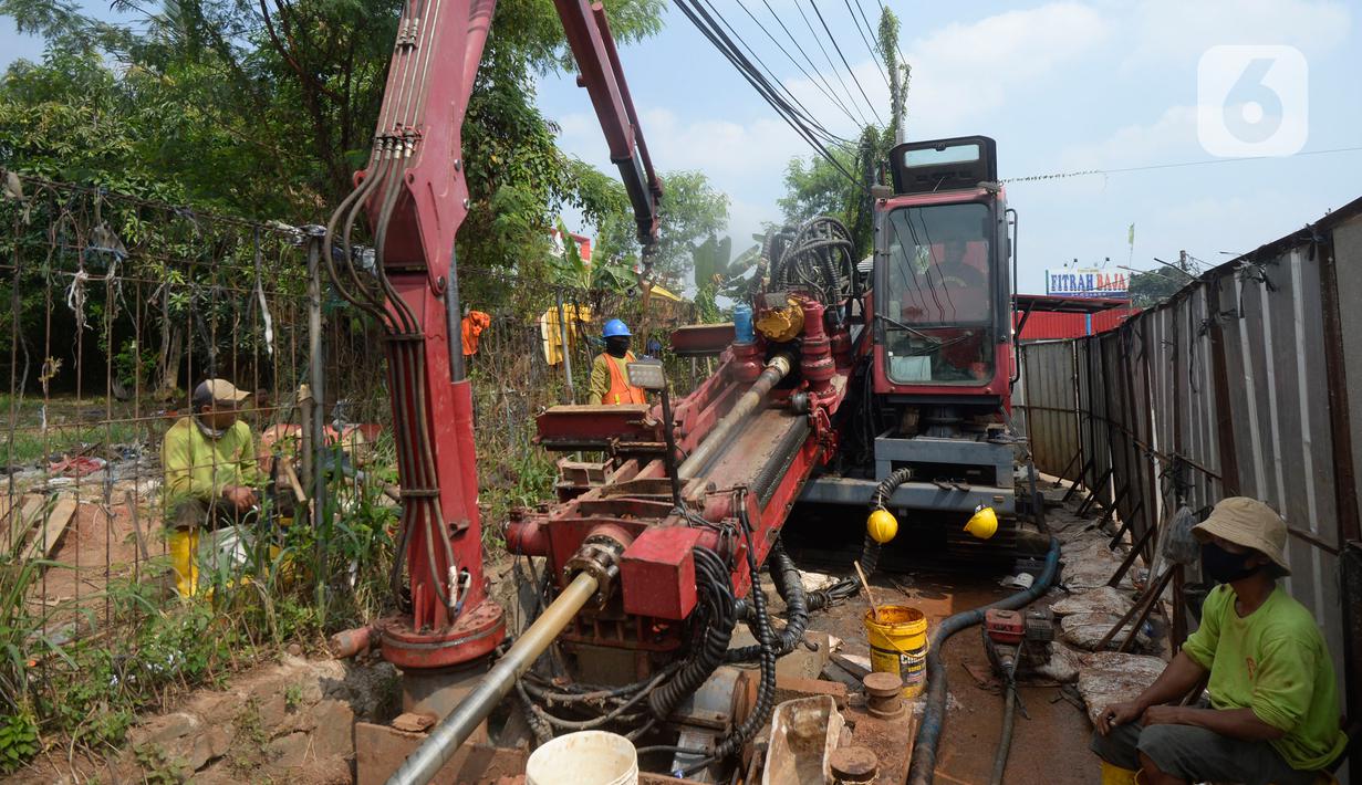 FOTO: Proyek Penyediaan Air Bersih di Tangerang Selatan - Foto Liputan6.com