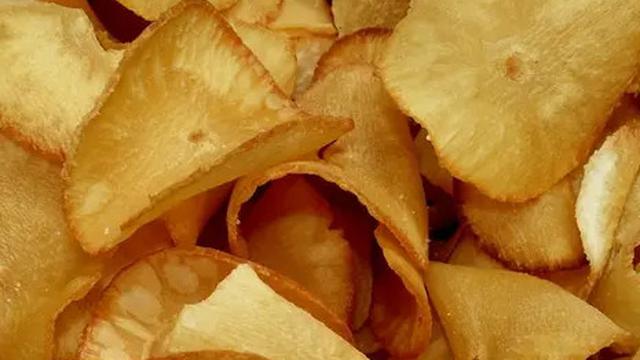 10 Makanan Ringan Khas Indonesia, Cocok untuk Camilan dan Teman Makan ...