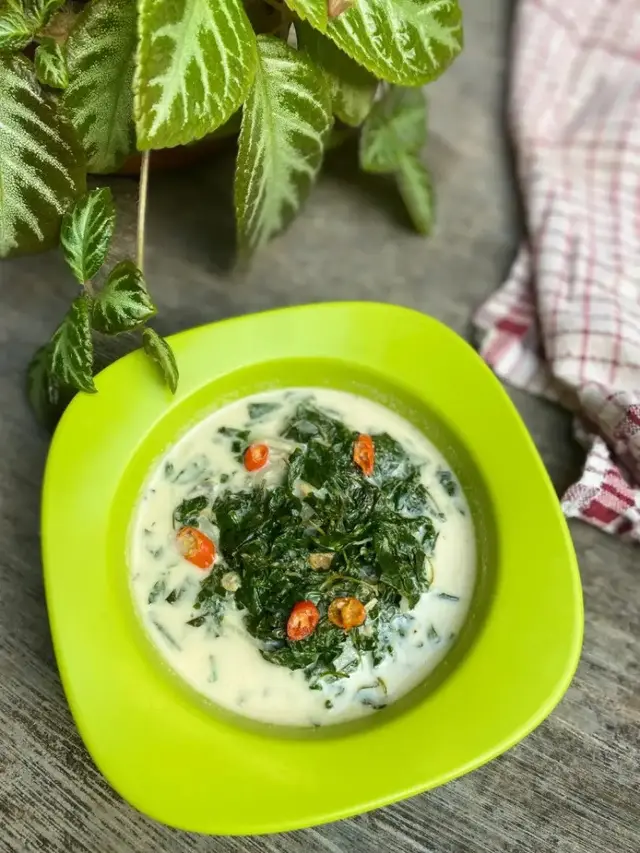 3 Resep Praktis Olahan Daun Semanggi yang Enak Meski Belum Banyak ...