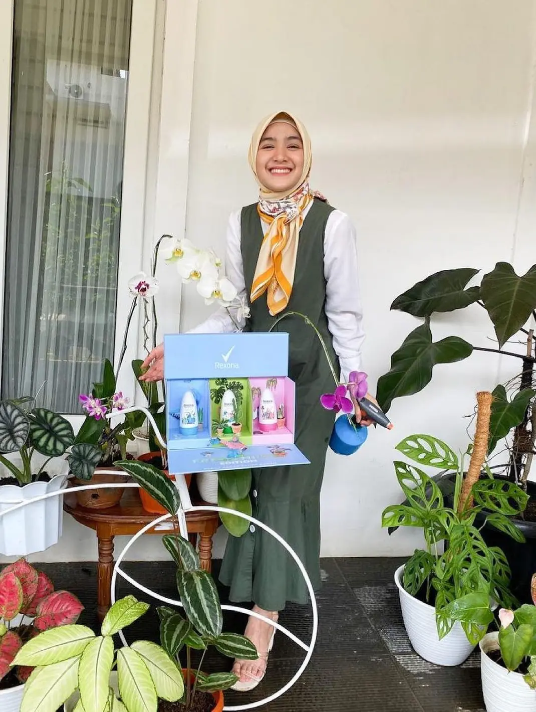 Kumpulan Gaya Hijab Cut Syifa Pemeran Tajwid Cinta yang Sederhana dan Anggun - Photo Fimela.com