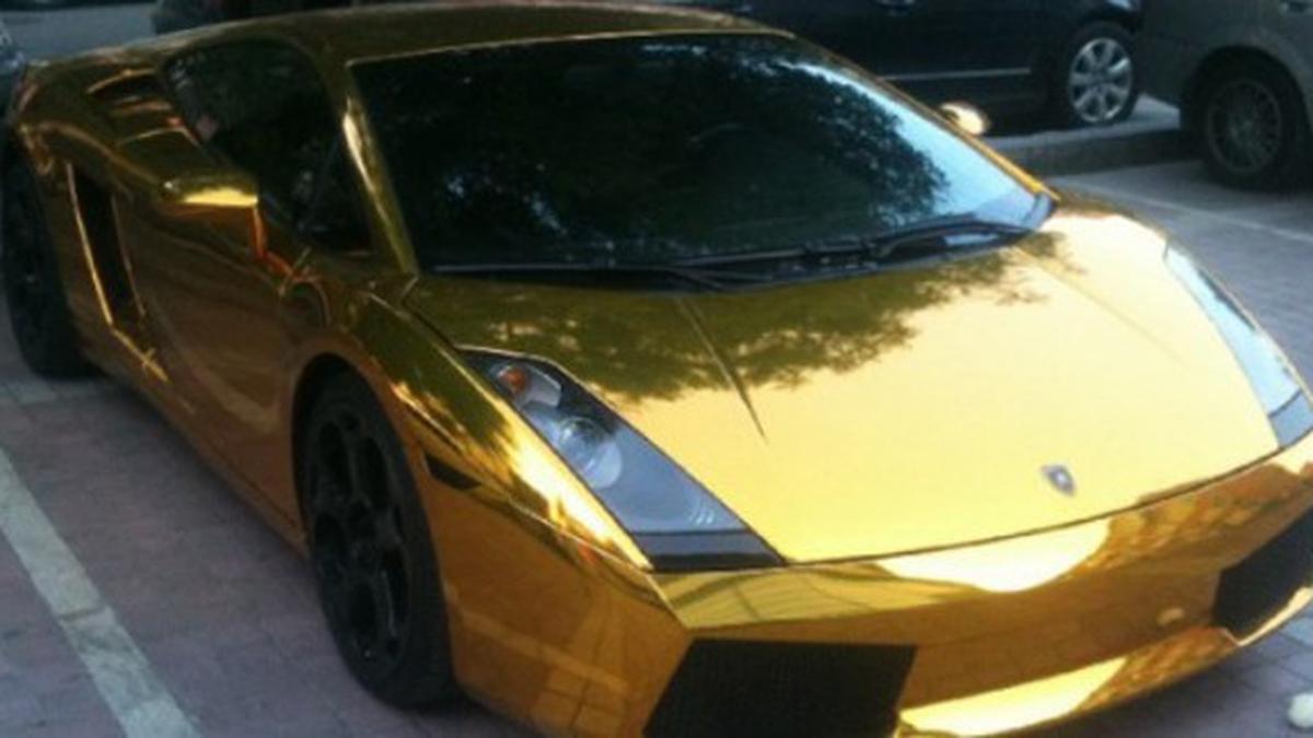 Di China Ada Banteng Tempur Emas - Berita Otosia.com