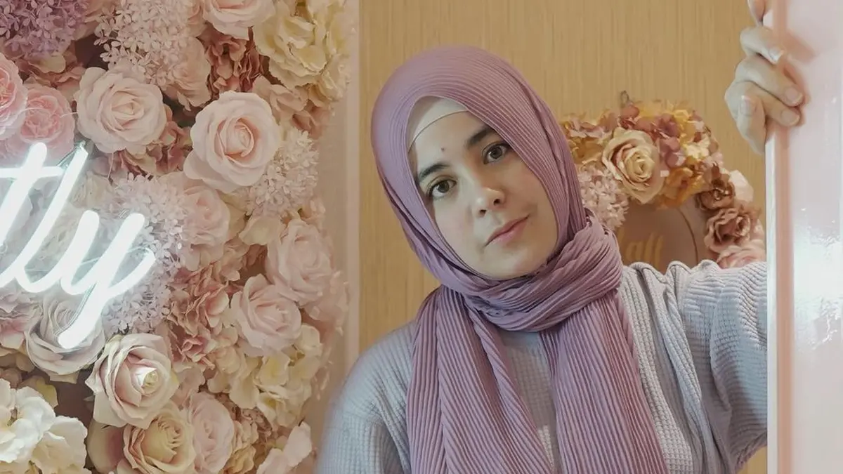 Risty Tagor Instagram