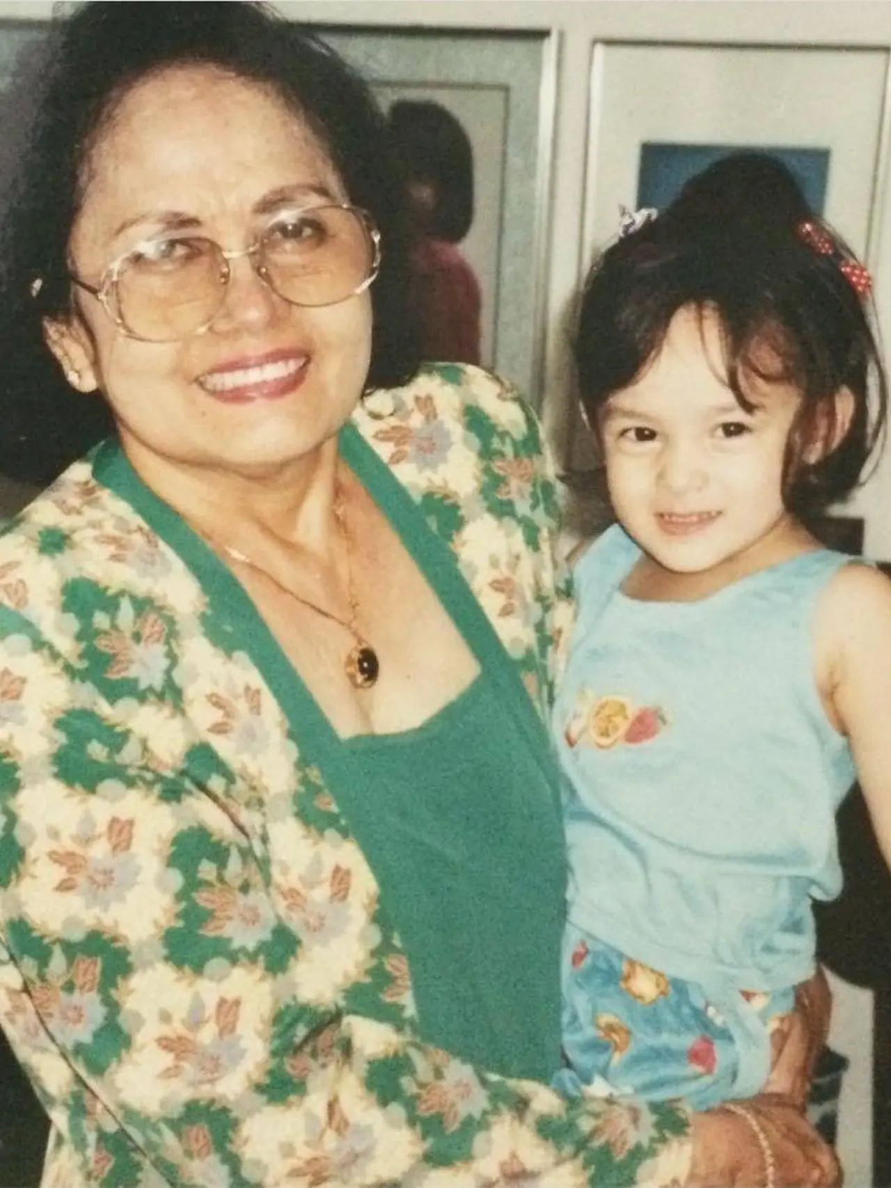 Dijuluki Salah Satu Artis Tercantik Tanah Air, Intip 12 Potret Chelsea ...