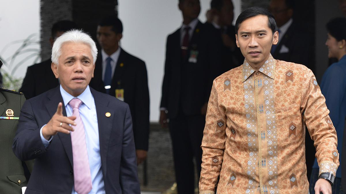Hatta Rajasa Mundur dari Menteri Perekonomian, Tinggal Lapor SBY ...