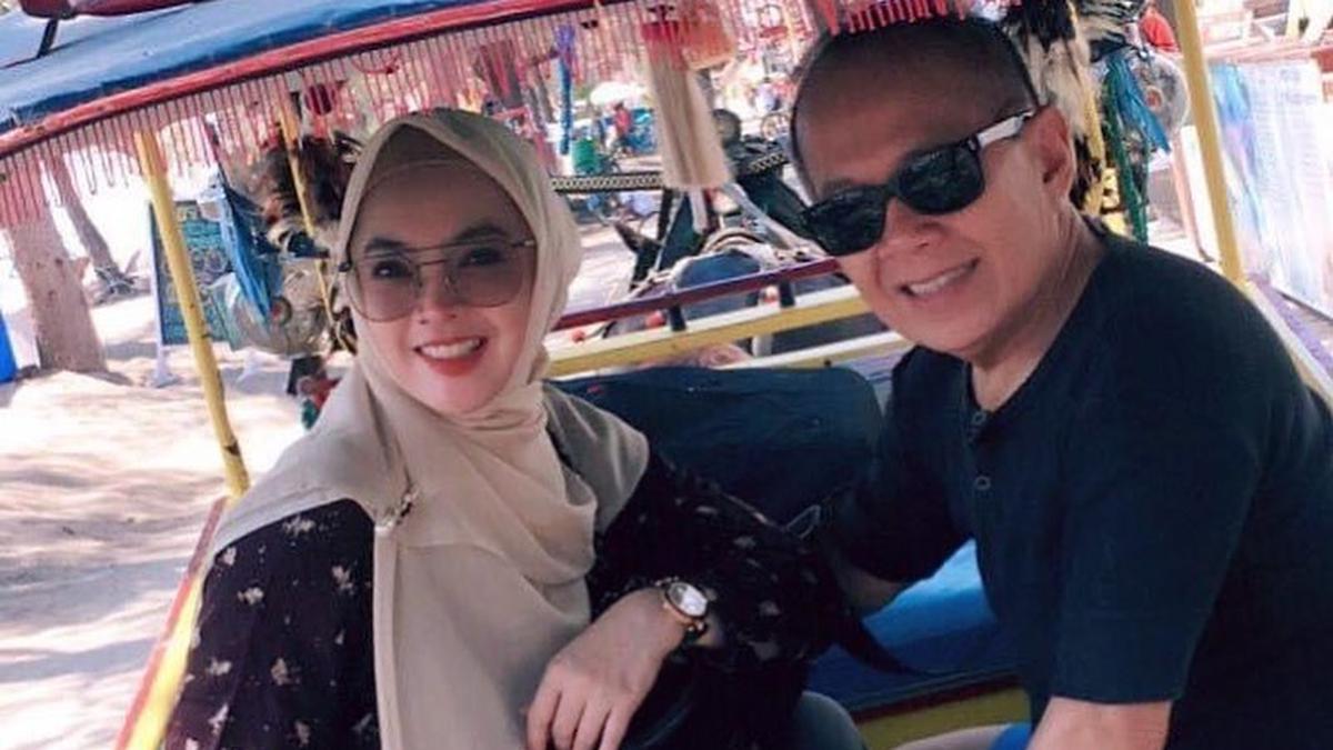 Terpaut Usia 25 Tahun, Ingrid Kansil Bocorkan Rahasia Harmonis 24 Tahun Menikah - Photo Fimela.com