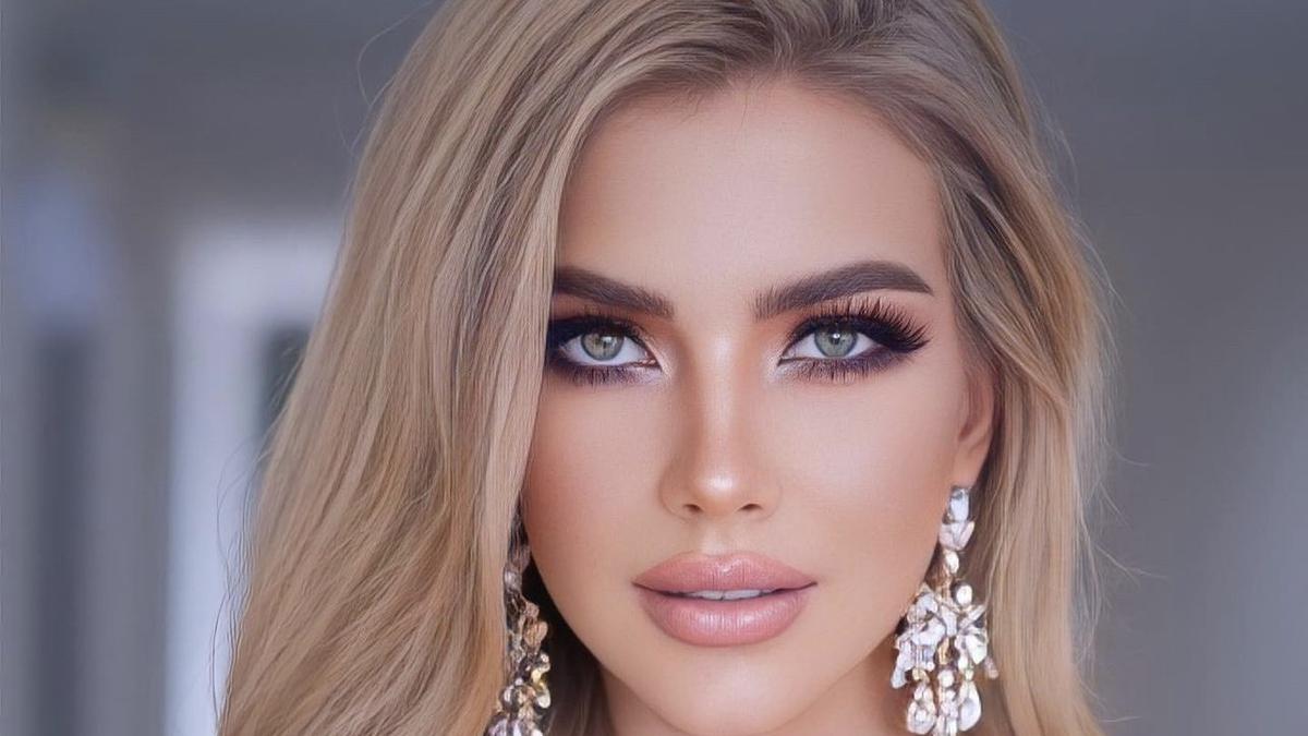 Mariana Beckova Asal Czech Republic Raih Penghargaan Miss Social Media ...