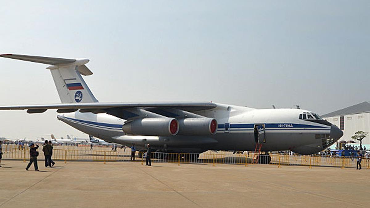 China Melihat Objek Persegi Putih Diduga Puing MH370