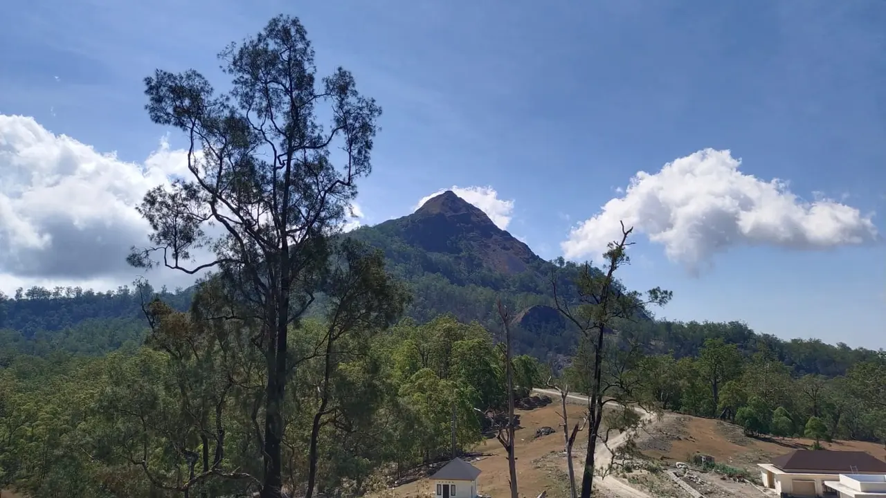 6 Fakta Menarik Gunung Fatu Timau di Kupang NTT yang Bentuknya Mirip ...