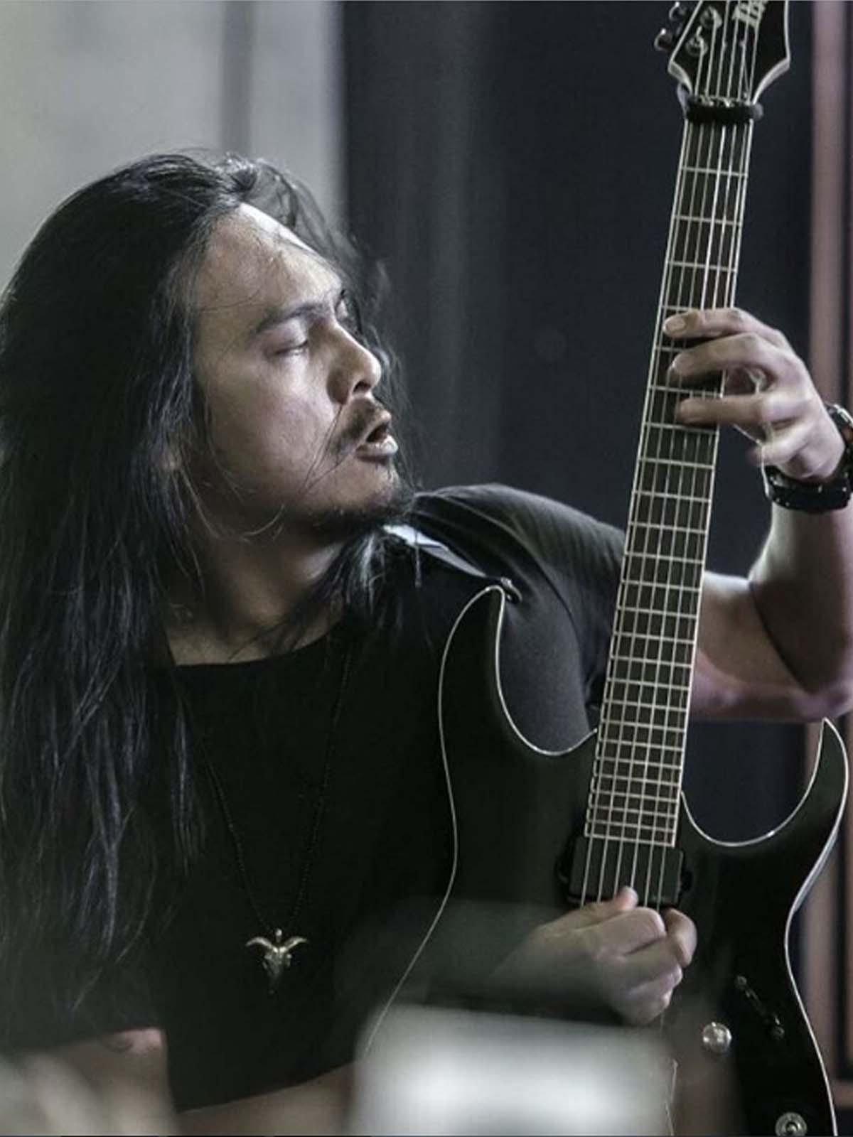 Stevi Item Sayangkan Kurangnya Panggung untuk Band Rock Indonesia ...