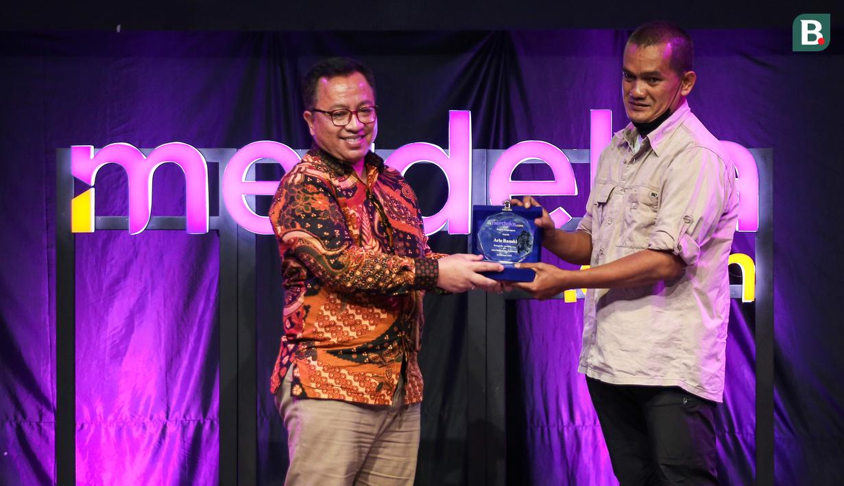 Foto: Rayakan Ulang Tahun Ke-11, Merdeka.com Luncurkan Logo Baru ...