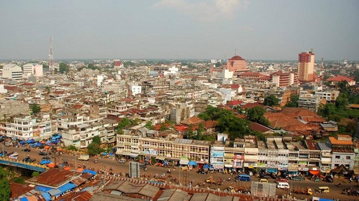 8 Wisata Sejarah Paling Populer di Jambi