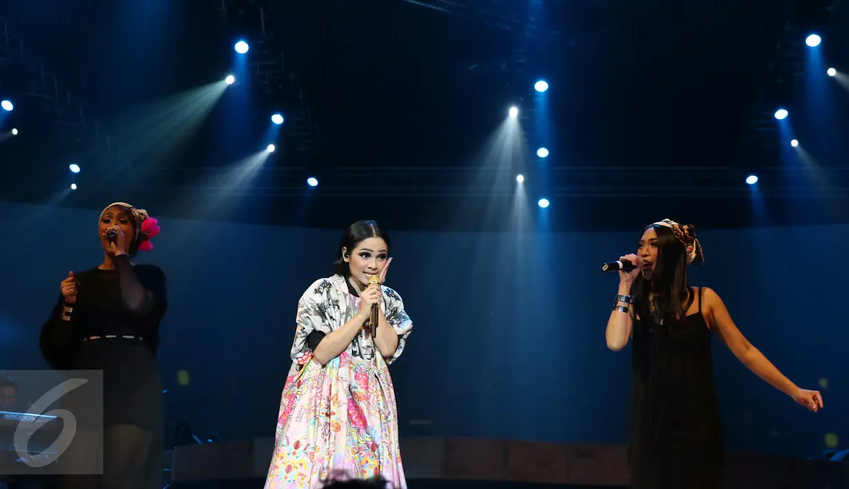 Andien Tampil Seksi di Konser Metamorfosa - Foto Liputan6.com