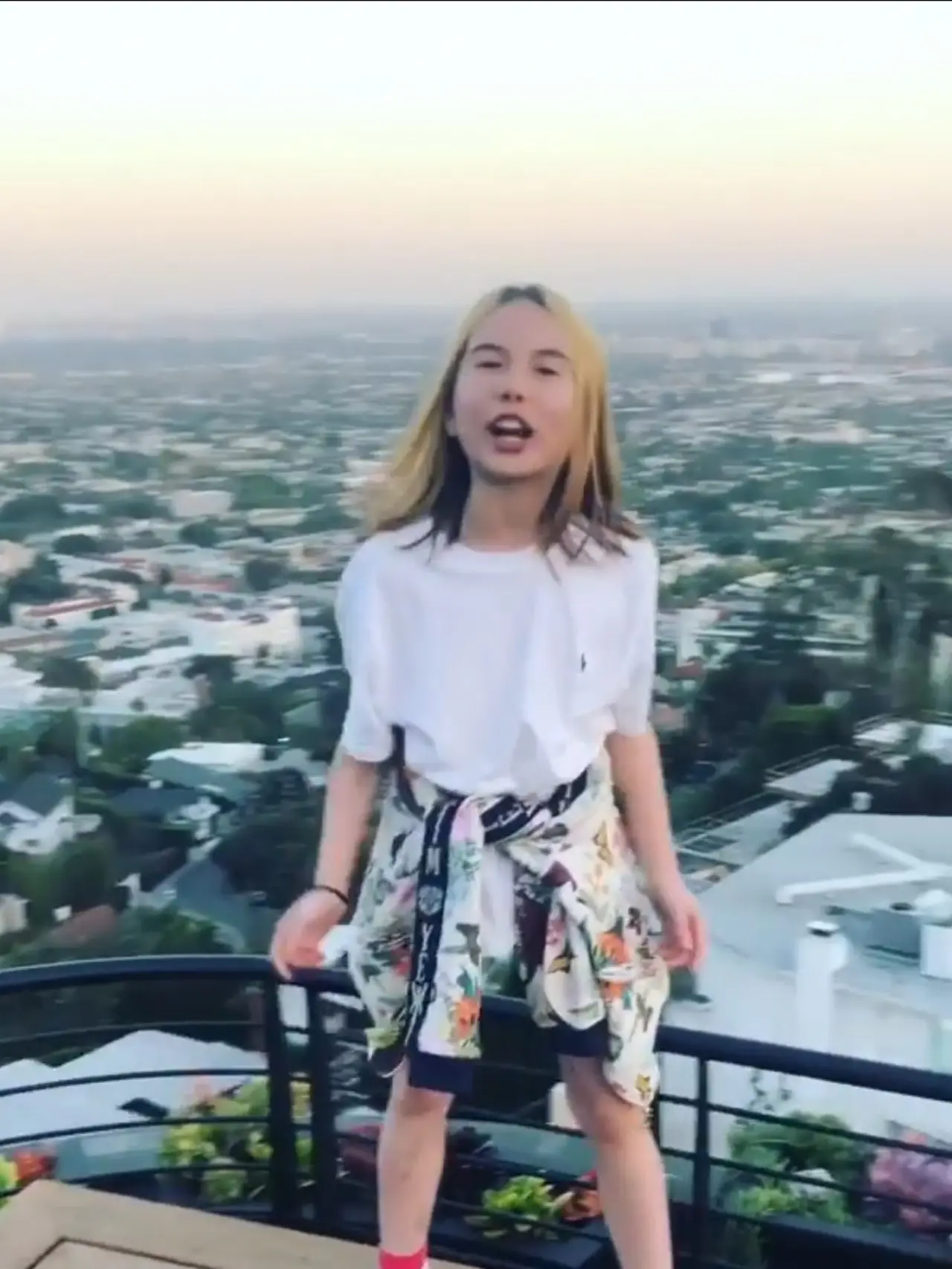 Rapper Lil Tay Meninggal Dunia, Semasa Hidup Biasa Konsumsi Narkoba ...