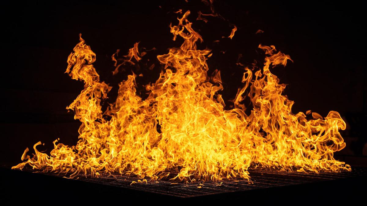 40 Kata-Kata Mutiara tentang Api, Bijak dan Membakar Motivasimu