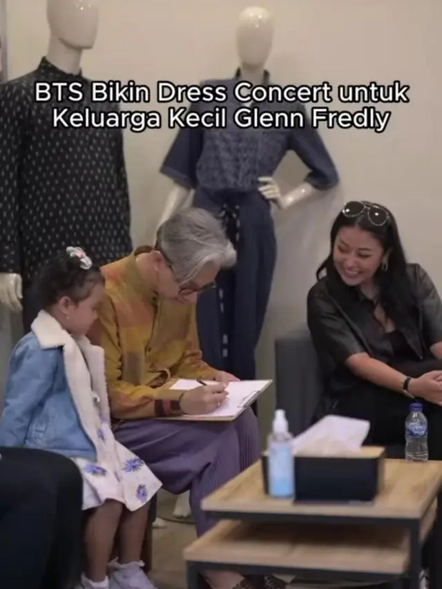 Momen Gewa Fitting Baju untuk Konser Glenn Fredly, Ekspresinya ...